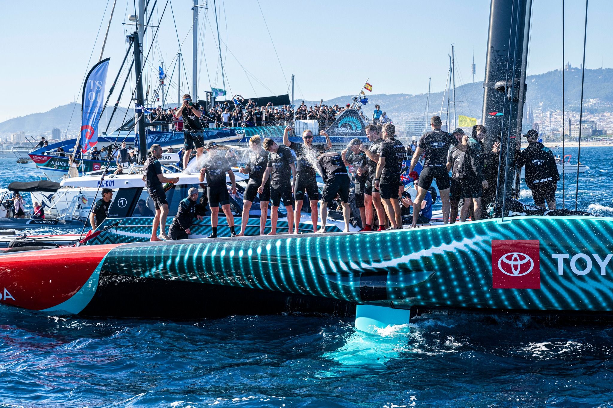America's cup team store