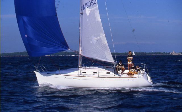 Sailing yacht Beneteau First 31.7 Cactus for rent - France | Boataround