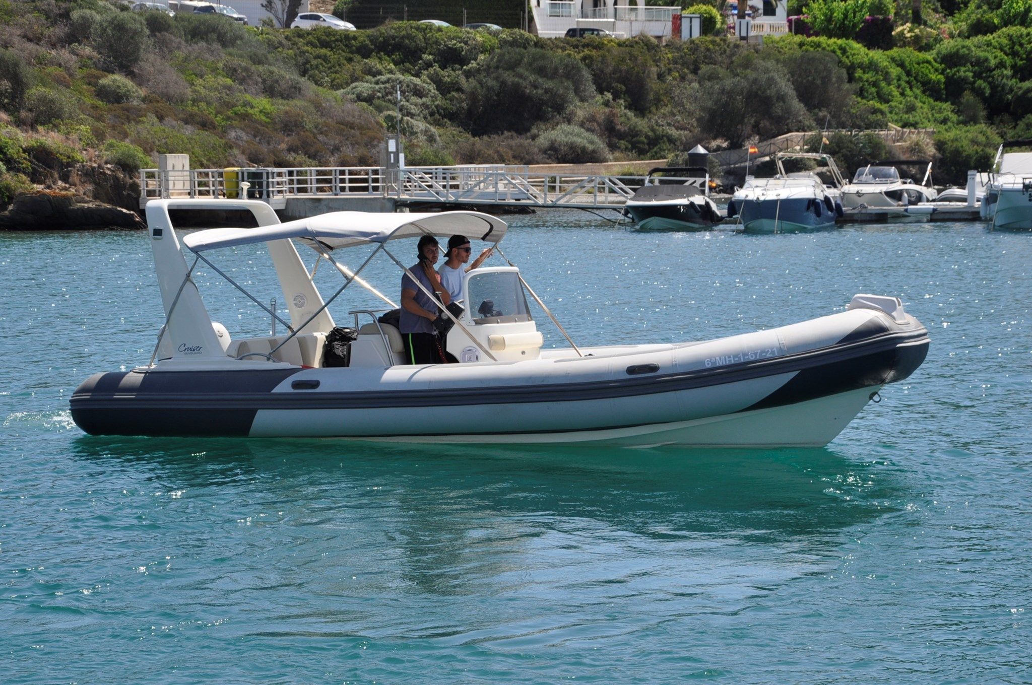 Motorboat Valiant 750 New for rent - Spain | Boataround