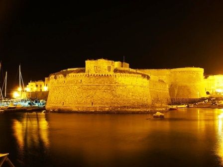 Gallipoli: 1-Day Motor Yacht Tour with Swimming - Italy | Boataround