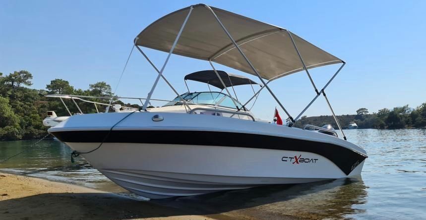 Motorboat Express 425 Bert for rent - Germany | Boataround