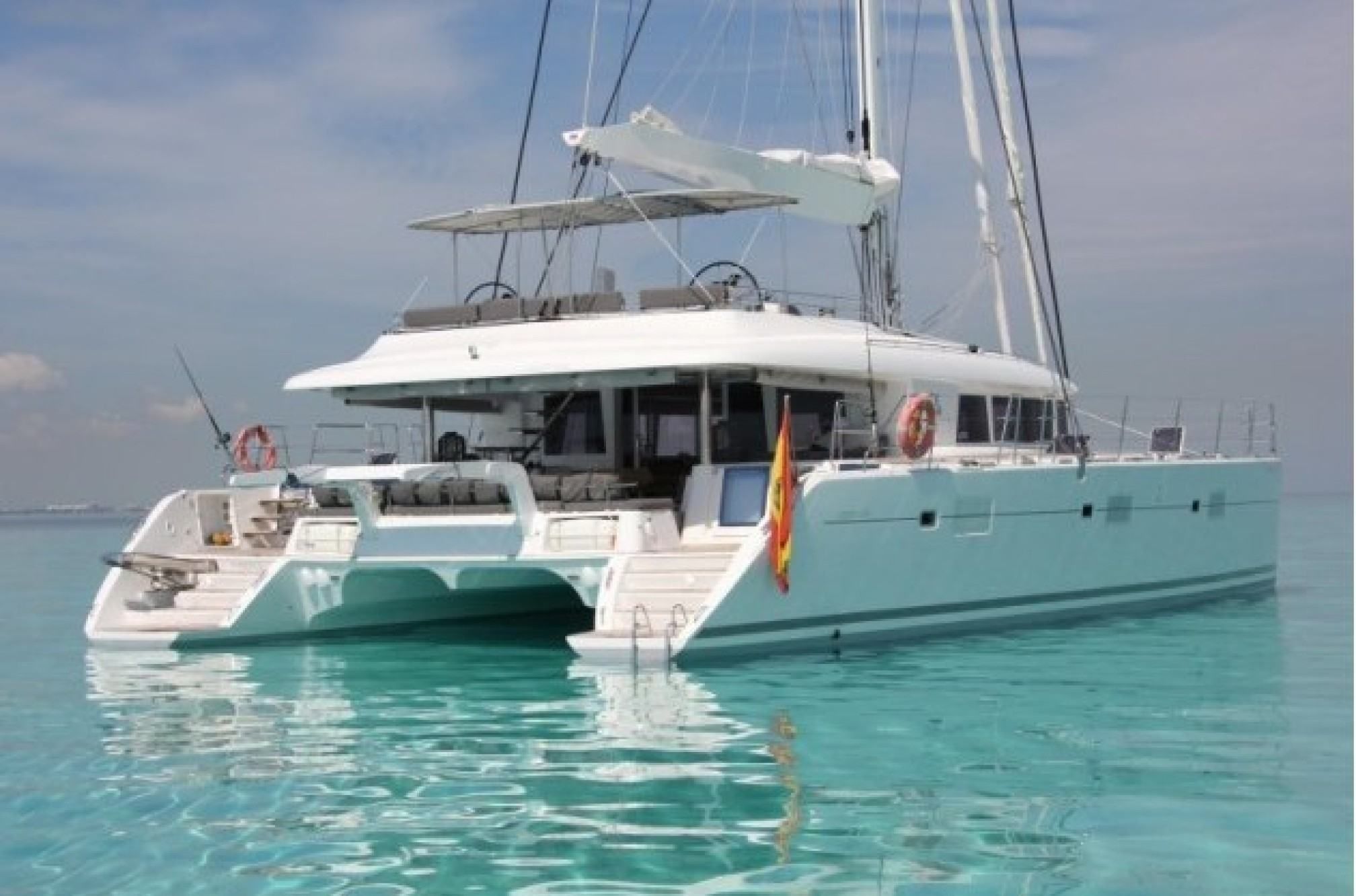 Catamaran Lagoon 620 Firefly for rent - Spain | Boataround