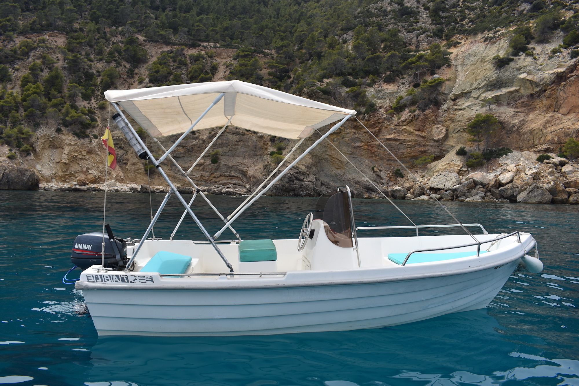 Motorboat Estable 415 Sa Bruxa Primera for rent - Spain | Boataround