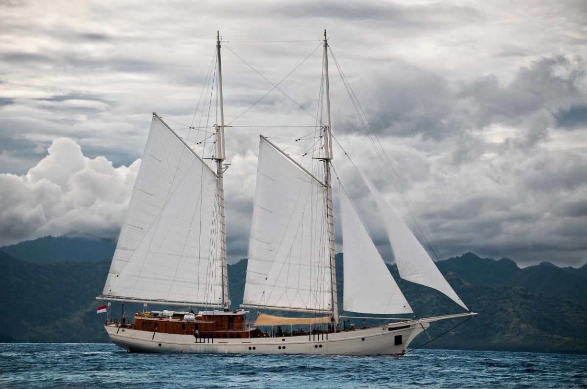 Gulet Custom Built Schooner Mutiara Laut for rent - Indonesia | Boataround