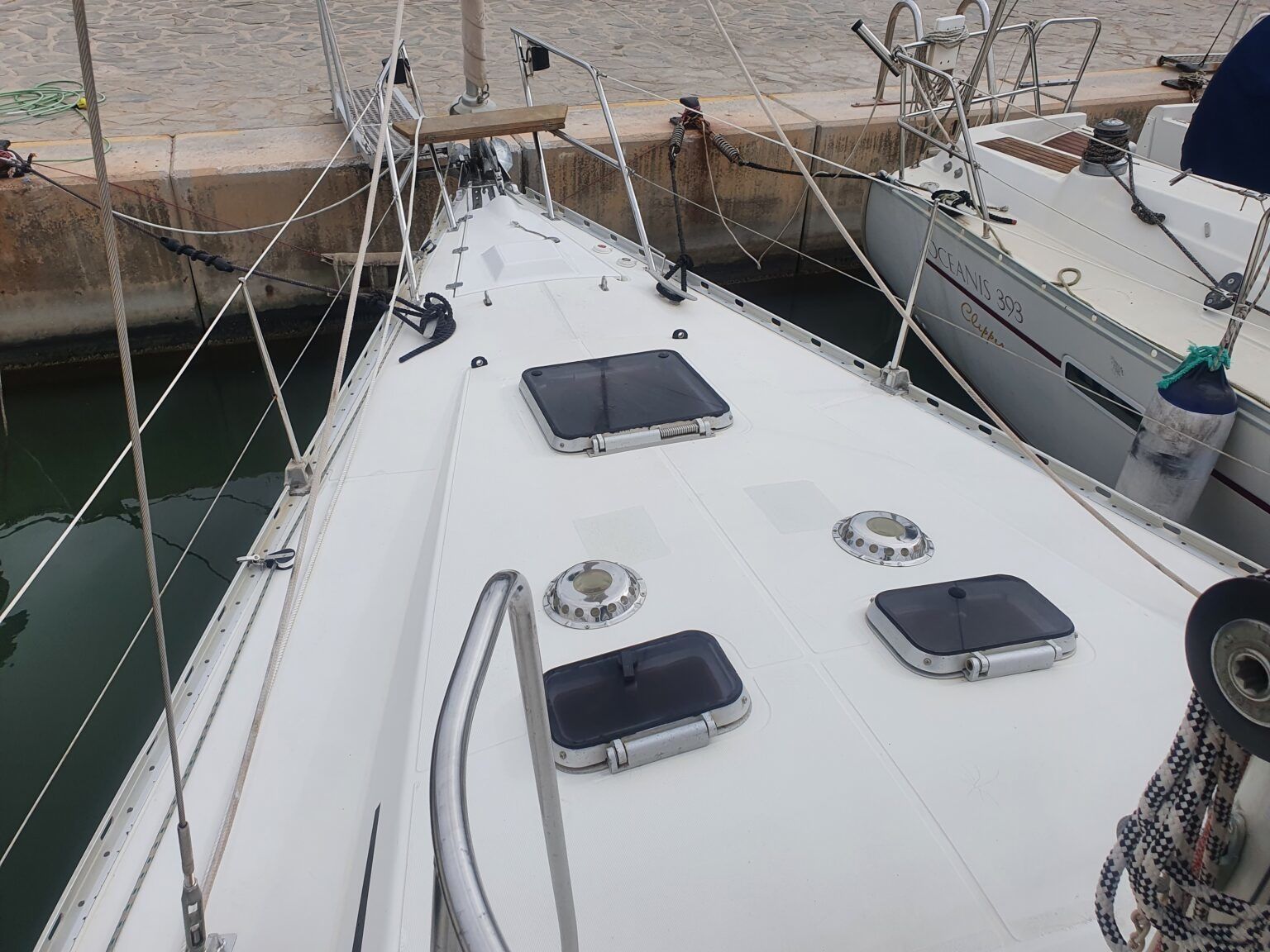 Sailing yacht Jeanneau Sun Legend 41 Velade for rent - Spain | Boataround