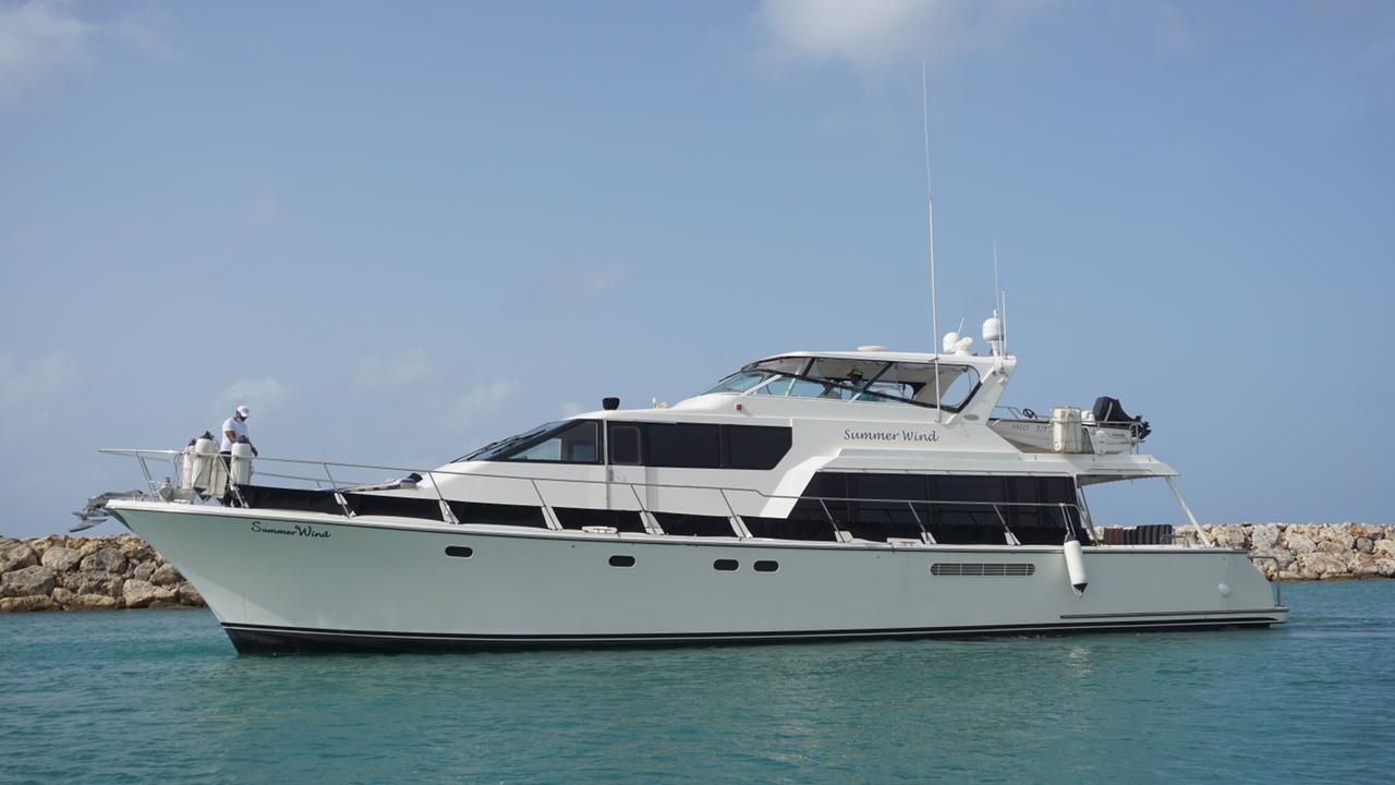 Motor Yacht Pacific Mariner 65 SE Summer Wind For Rent Dominican