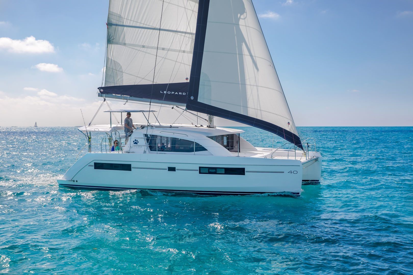 Catamaran Leopard 40 Endless Summer for rent - USA | Boataround