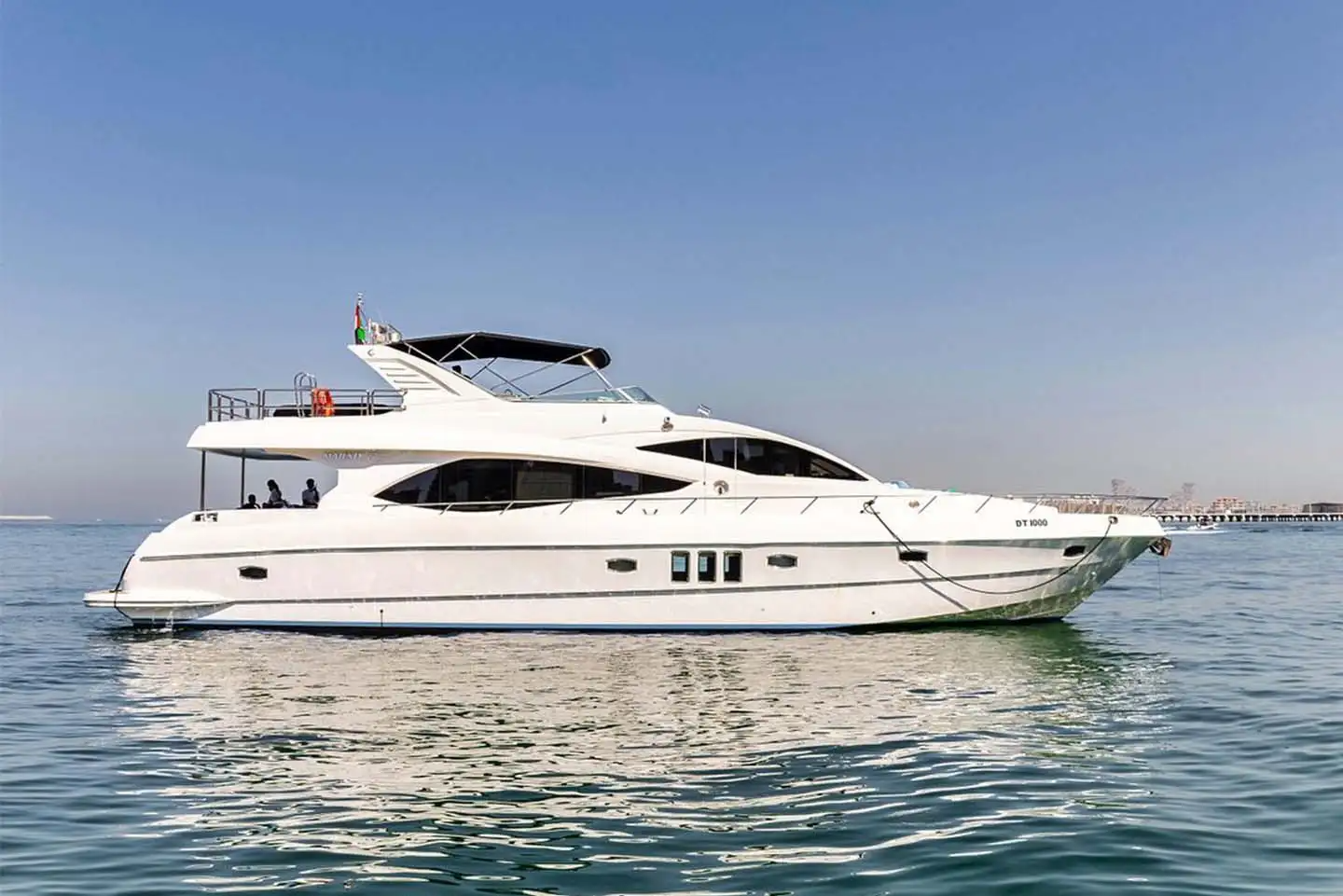 Motor yacht Gulf Craft Majesty 77 Al Ali for rent - United Arab ...