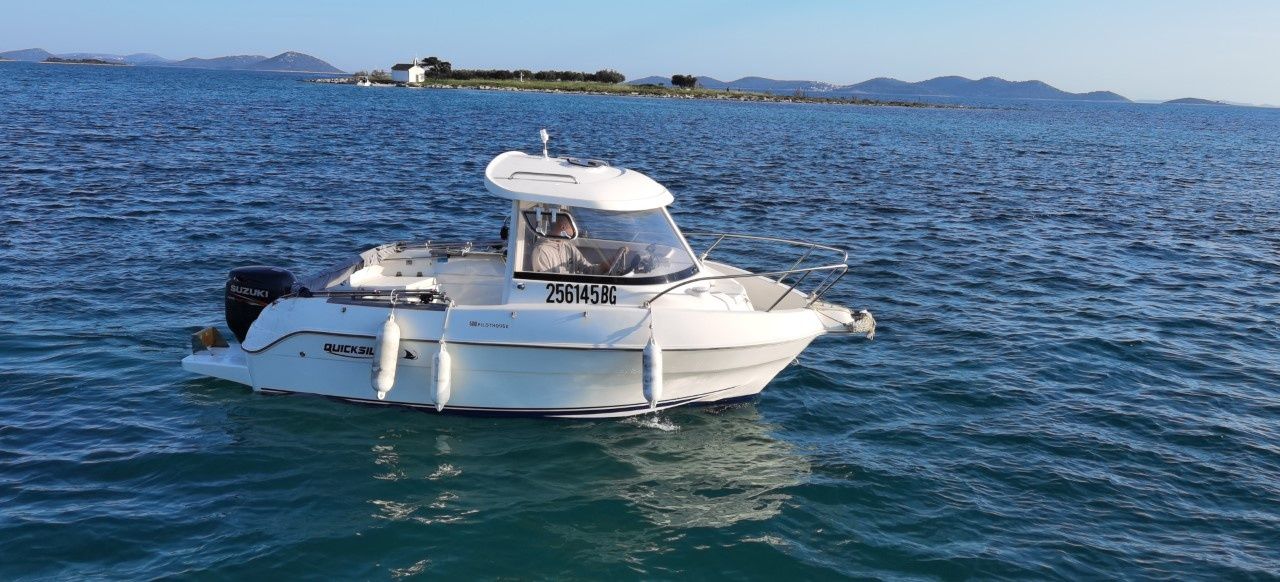 Motorboat Quicksilver 500 Pilothouse Angel for rent - Croatia | Boataround