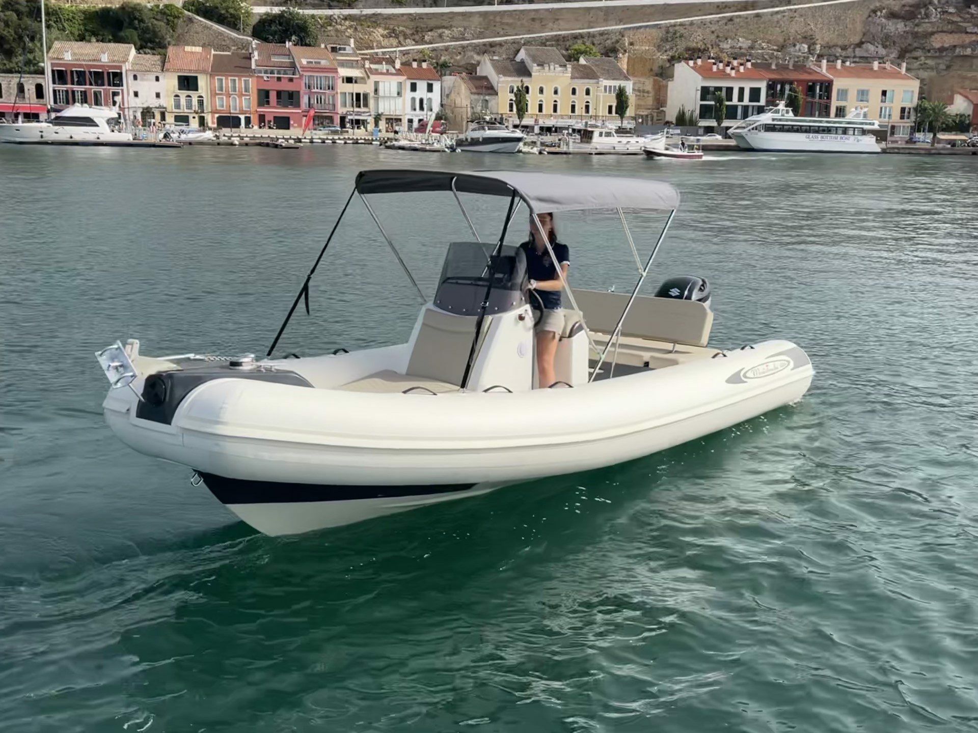 Motorboat Maestrale 650 Fun Pinocchio for rent - Spain | Boataround