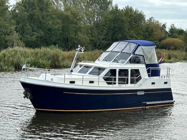 Motor yacht Veha 1000 AK Veritas Elite for rent - Netherlands | Boataround