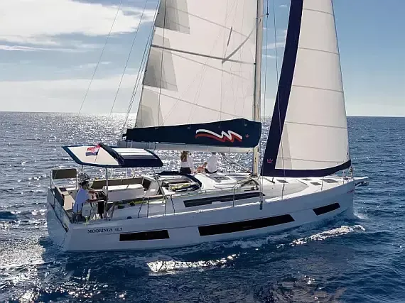 Sailing yacht Dufour 41 Moorings 25 for rent - Caribbean | Boataround